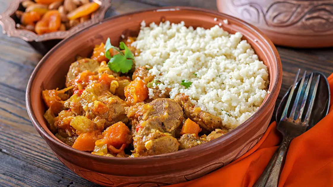 10 Foreign Foods You Must Try Before You Die • Pop Listicle